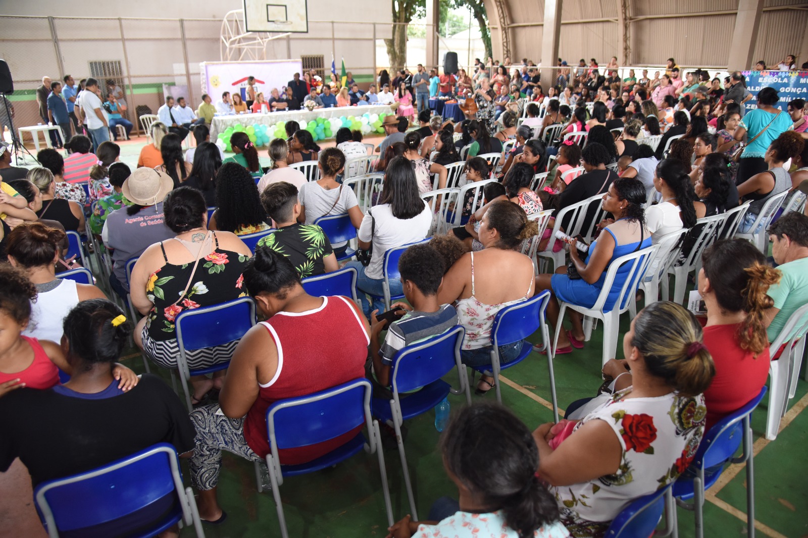 Prefeitura Municipal de Aparecida de Goiânia | Famílias da região do ...